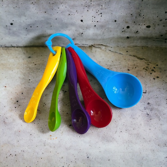 Kitchen | Set Of Measuring Spoons Rainbow | Poshmark